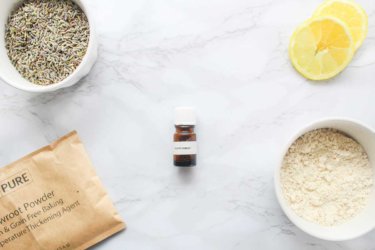 DIY Body Powder Recipe with Essential Oils for Safe Skin Care