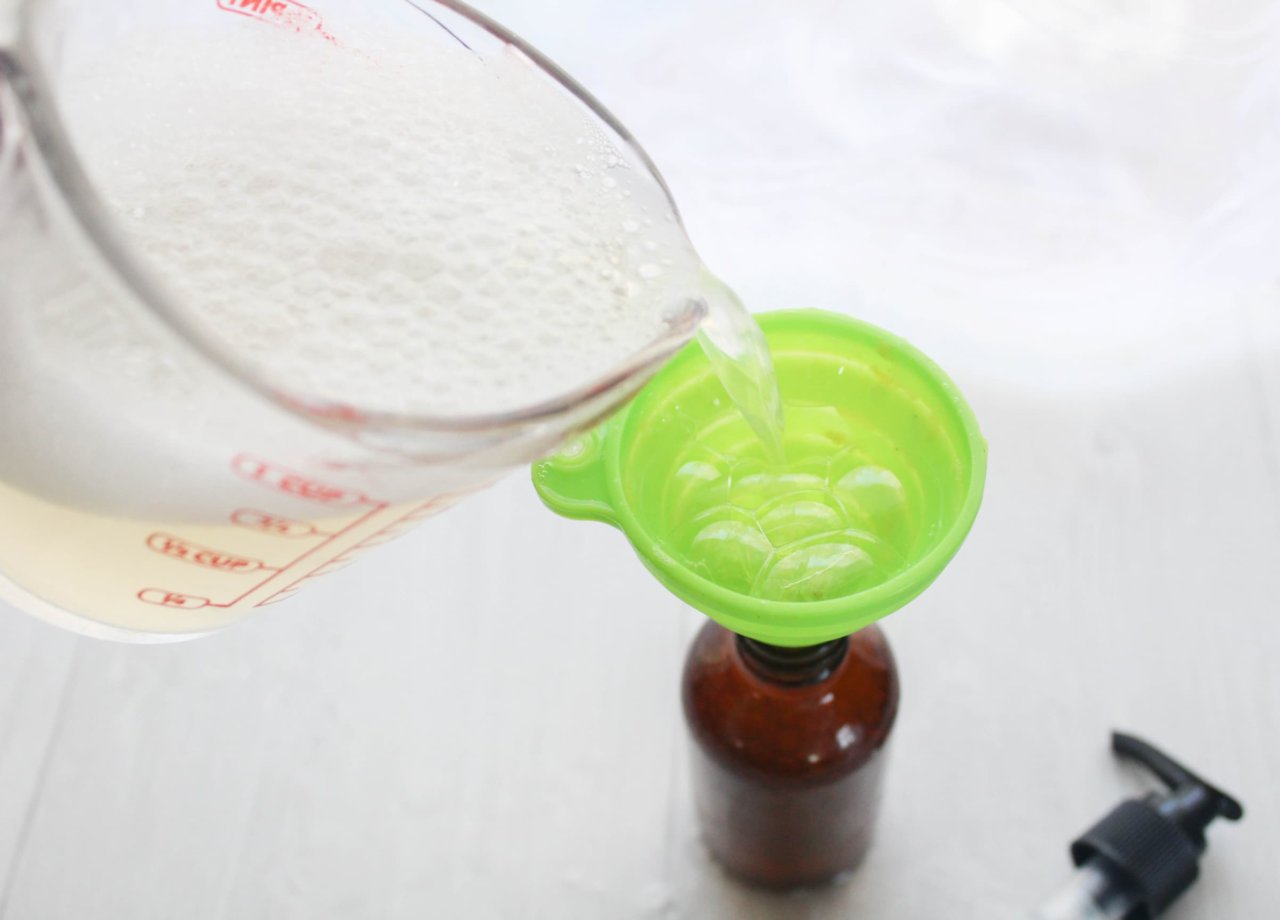 Gentle Baby Shampoo: DIY Recipe for Non-Toxic Infant Care