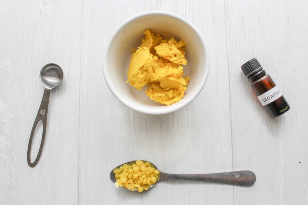 Make Natural Hand Cream with Safe Essential Oils Ingredients