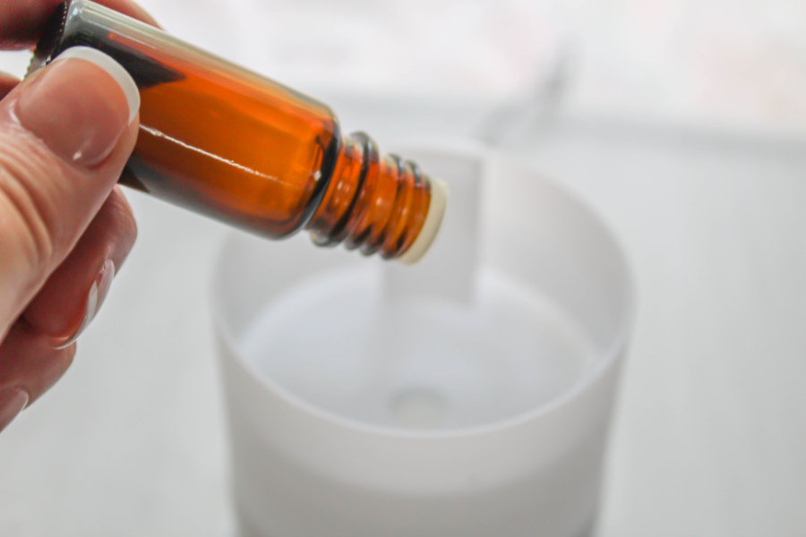 Essential Oil Diffuser Recipes and Blends for Every Occasion