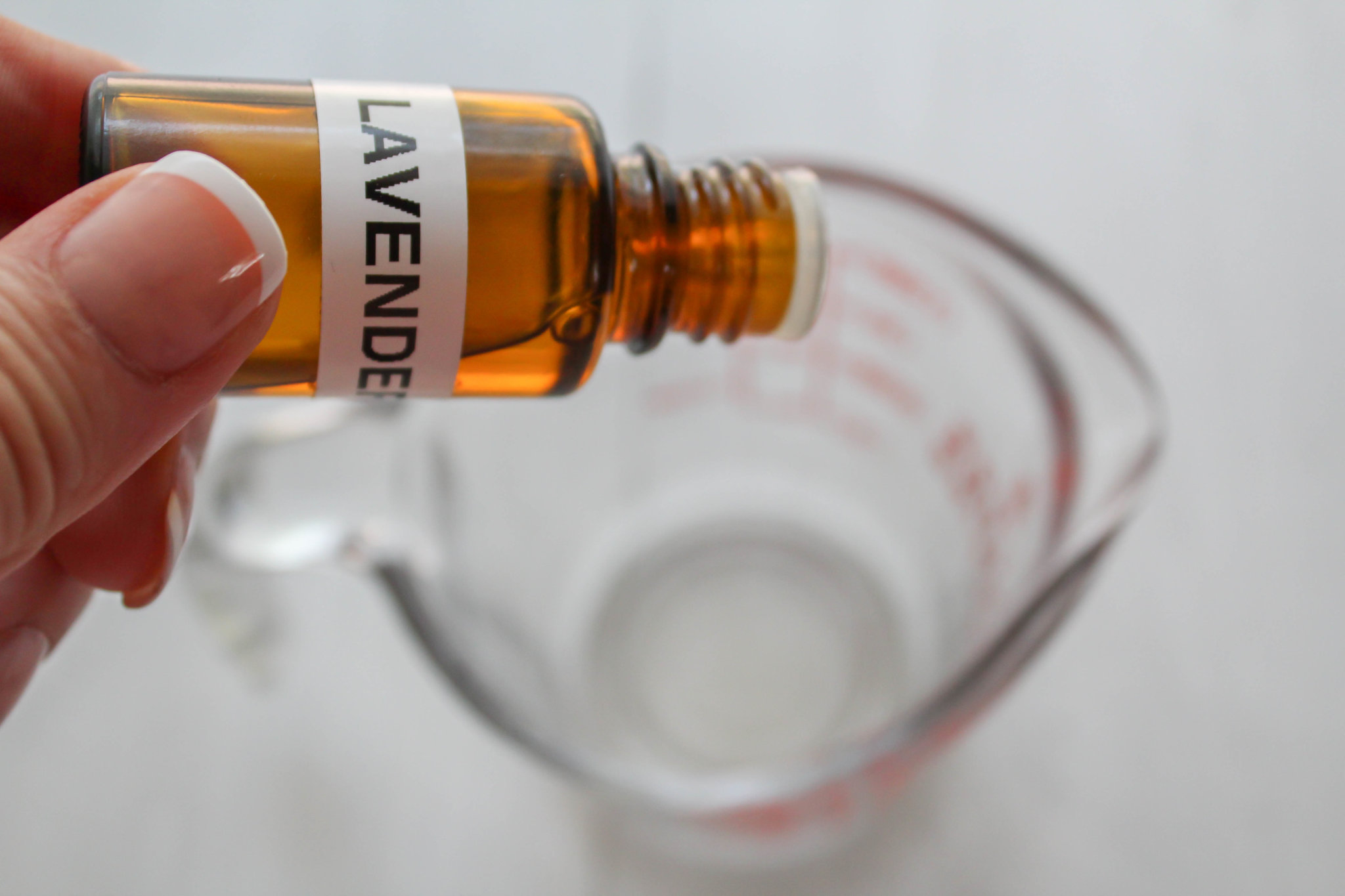 Diluting Essential Oils: Safe Topical Use + Dispersion Cheat Sheet